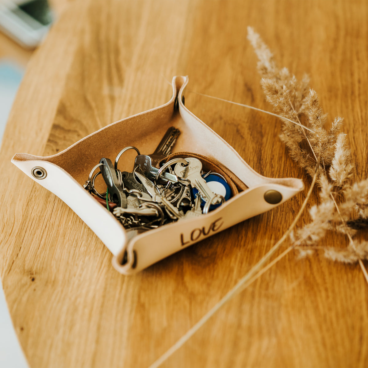 Personalized Leather Valet Tray, Jewelry Organizer | Promidesign ...